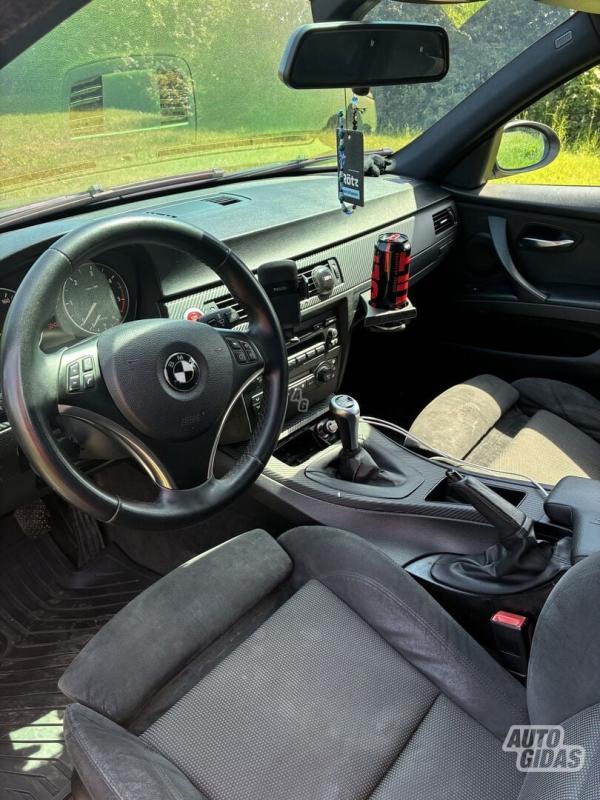 BMW 320 2006 in Kaunas, with an engine capacity of 2.00 L and mileage of 418 thousand km for 2550 €, photo 8 on AUTOMOTO.COM.LV