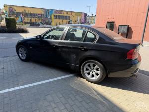 BMW 320 2006 in Vilnius, with an engine capacity of 2.00 L and mileage of 380 thousand km for 2200 €, photo 6 on AUTOMOTO.COM.LV