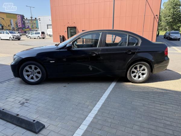 BMW 320 2006 Viļņa, ar dzinēja tilpumu 2.00 L un nobraukumu 380 tūkst. km par 2200 €, foto 5 vietnē AUTOMOTO.COM.LV