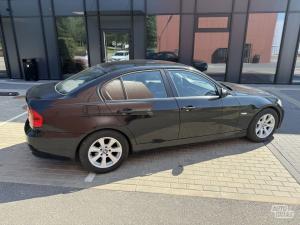 BMW 320 2006 in Vilnius, with an engine capacity of 2.00 L and mileage of 380 thousand km for 2200 €, photo 9 on AUTOMOTO.COM.LV