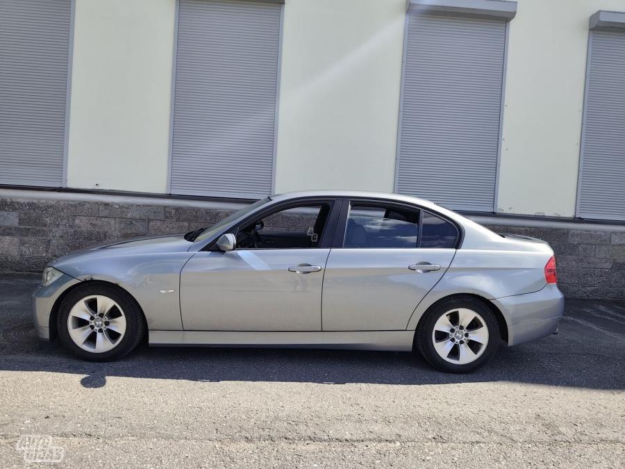 BMW 320 2006 Kupiškis, ar dzinēja tilpumu 2.00 L un nobraukumu 320 tūkst. km par 1900 €, foto 4 vietnē AUTOMOTO.COM.LV