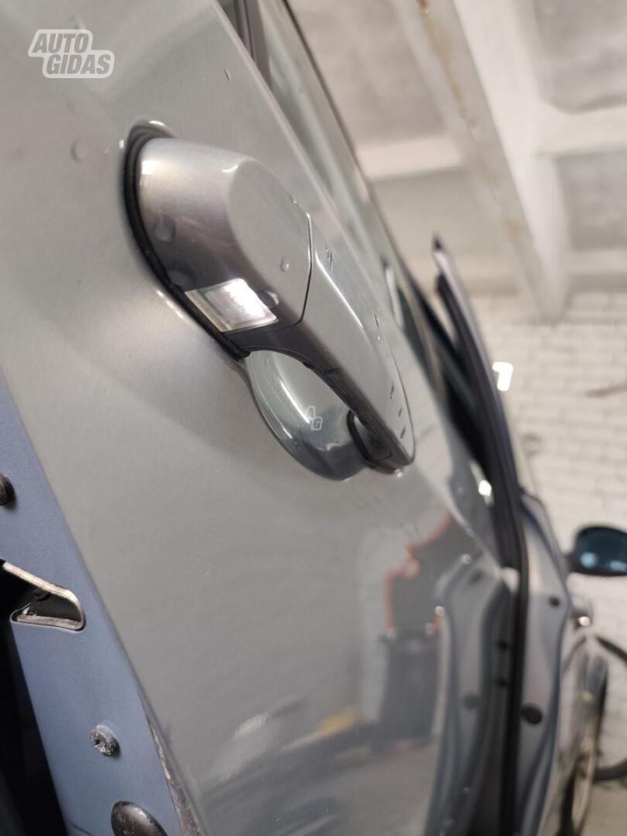 BMW 320 2006 Kupiškis, ar dzinēja tilpumu 2.00 L un nobraukumu 320 tūkst. km par 1900 €, foto 11 vietnē AUTOMOTO.COM.LV