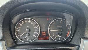 BMW 320 2006 Panevēža, ar dzinēja tilpumu 2.00 L un nobraukumu 300 tūkst. km par 2950 €, foto 10 vietnē AUTOMOTO.COM.LV
