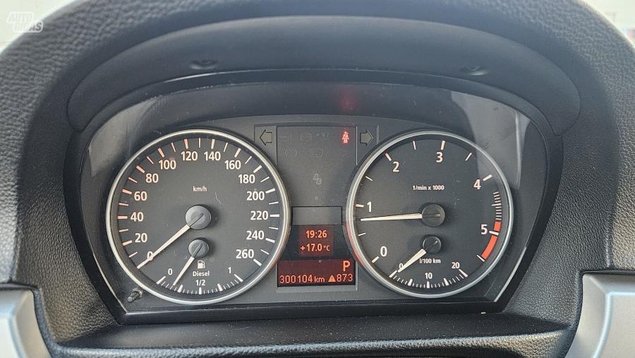 BMW 320 2006 Panevēža, ar dzinēja tilpumu 2.00 L un nobraukumu 300 tūkst. km par 2950 €, foto 10 vietnē AUTOMOTO.COM.LV