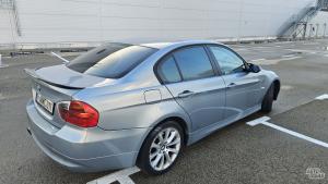 BMW 320 2006 Panevēža, ar dzinēja tilpumu 2.00 L un nobraukumu 300 tūkst. km par 2900 €, foto 4 vietnē AUTOMOTO.COM.LV