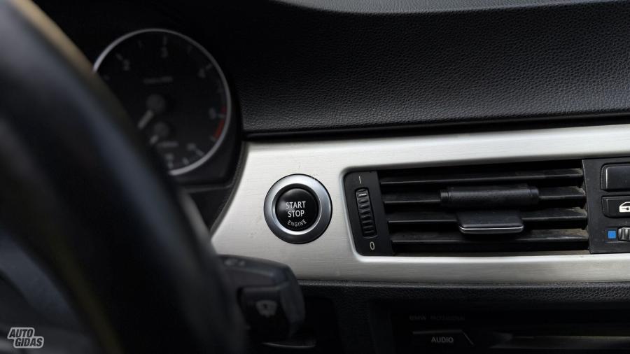 BMW 320 2007 Viļņa, ar dzinēja tilpumu 2.00 L un nobraukumu 333 tūkst. km par 2450 €, foto 21 vietnē AUTOMOTO.COM.LV
