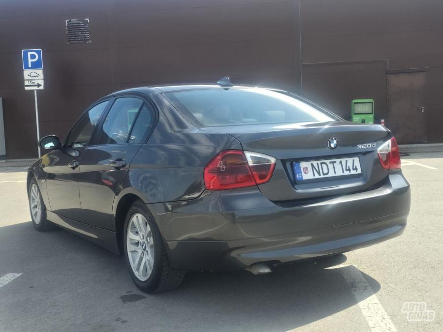 BMW 320 2007 Šauļi, ar dzinēja tilpumu 2.00 L un nobraukumu 333 tūkst. km par 3600 €, foto 7 vietnē AUTOMOTO.COM.LV
