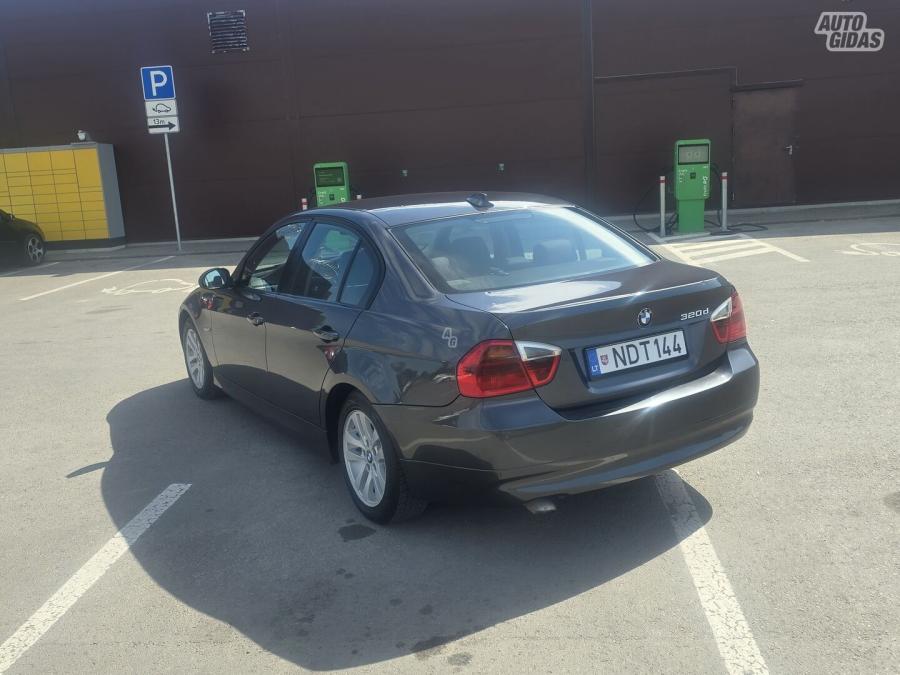 BMW 320 2007 Šauļi, ar dzinēja tilpumu 2.00 L un nobraukumu 333 tūkst. km par 3600 €, foto 8 vietnē AUTOMOTO.COM.LV