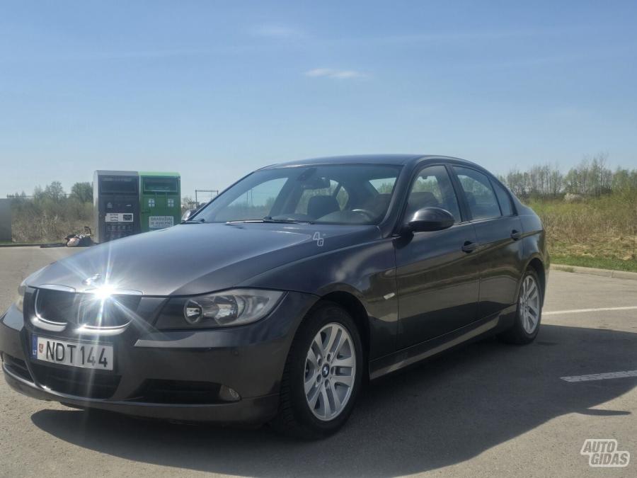 BMW 320 2007 Šauļi, ar dzinēja tilpumu 2.00 L un nobraukumu 333 tūkst. km par 3600 €, foto 9 vietnē AUTOMOTO.COM.LV