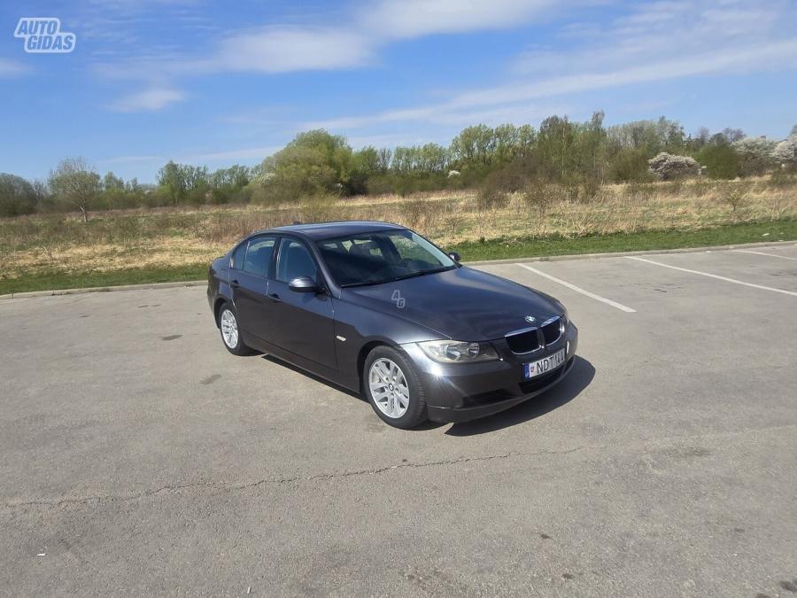 BMW 320 2007 Šauļi, ar dzinēja tilpumu 2.00 L un nobraukumu 333 tūkst. km par 3600 €, foto 15 vietnē AUTOMOTO.COM.LV