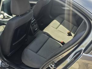 BMW 320 2007 Šauļi, ar dzinēja tilpumu 2.00 L un nobraukumu 333 tūkst. km par 3600 €, foto 21 vietnē AUTOMOTO.COM.LV
