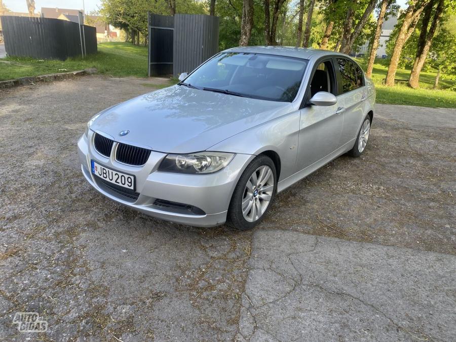 BMW 320 2007 in Kretinga, with an engine capacity of 2.00 L and mileage of 329 thousand km for 2350 €, photo 13 on AUTOMOTO.COM.LV