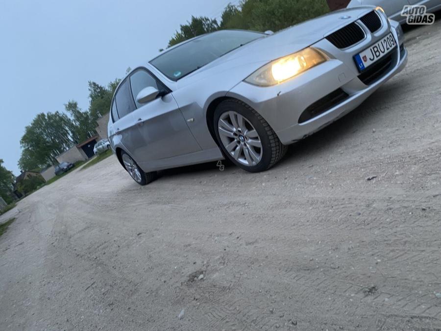 BMW 320 2007 in Kretinga, with an engine capacity of 2.00 L and mileage of 329 thousand km for 2350 €, photo 18 on AUTOMOTO.COM.LV