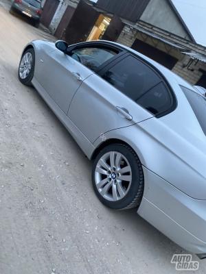BMW 320 2007 in Kretinga, with an engine capacity of 2.00 L and mileage of 329 thousand km for 2350 €, photo 24 on AUTOMOTO.COM.LV