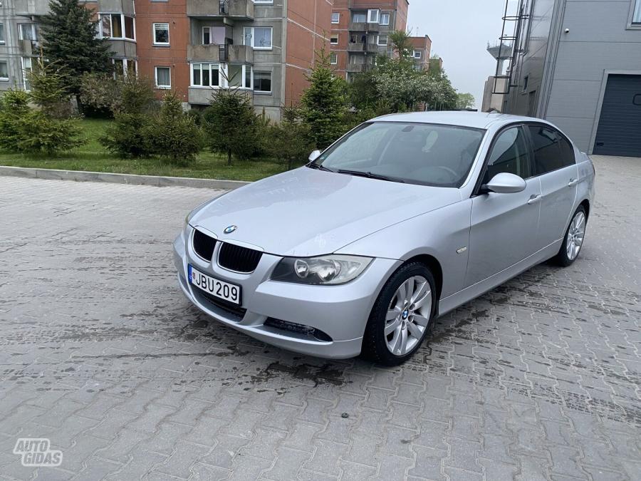 BMW 320 2007 in Kretinga, with an engine capacity of 2.00 L and mileage of 329 thousand km for 2350 €, photo 25 on AUTOMOTO.COM.LV