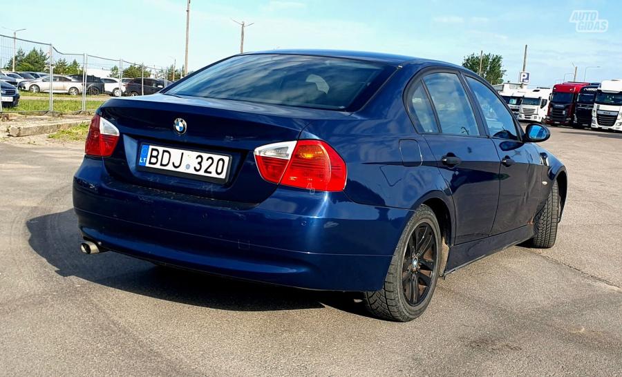 BMW 320 2007 Viļņa, ar dzinēja tilpumu 2.00 L un nobraukumu 190 tūkst. km par 2200 €, foto 3 vietnē AUTOMOTO.COM.LV