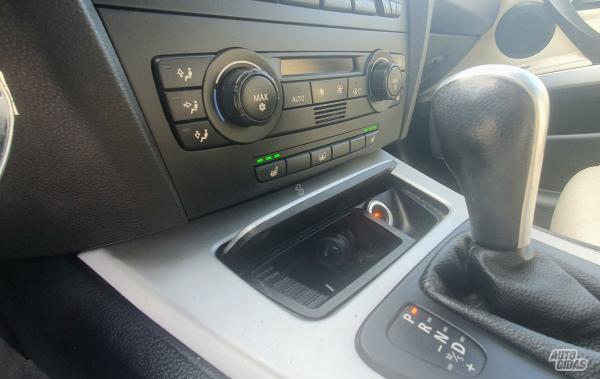 BMW 320 2007 in Vilnius, with an engine capacity of 2.00 L and mileage of 190 thousand km for 2200 €, photo 8 on AUTOMOTO.COM.LV