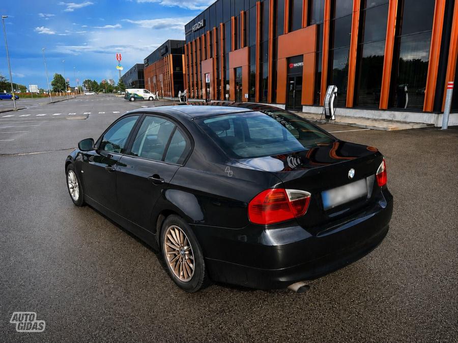 BMW 320 2007 Kauņa, ar dzinēja tilpumu 2.00 L un nobraukumu 450 tūkst. km par 1650 €, foto 4 vietnē AUTOMOTO.COM.LV