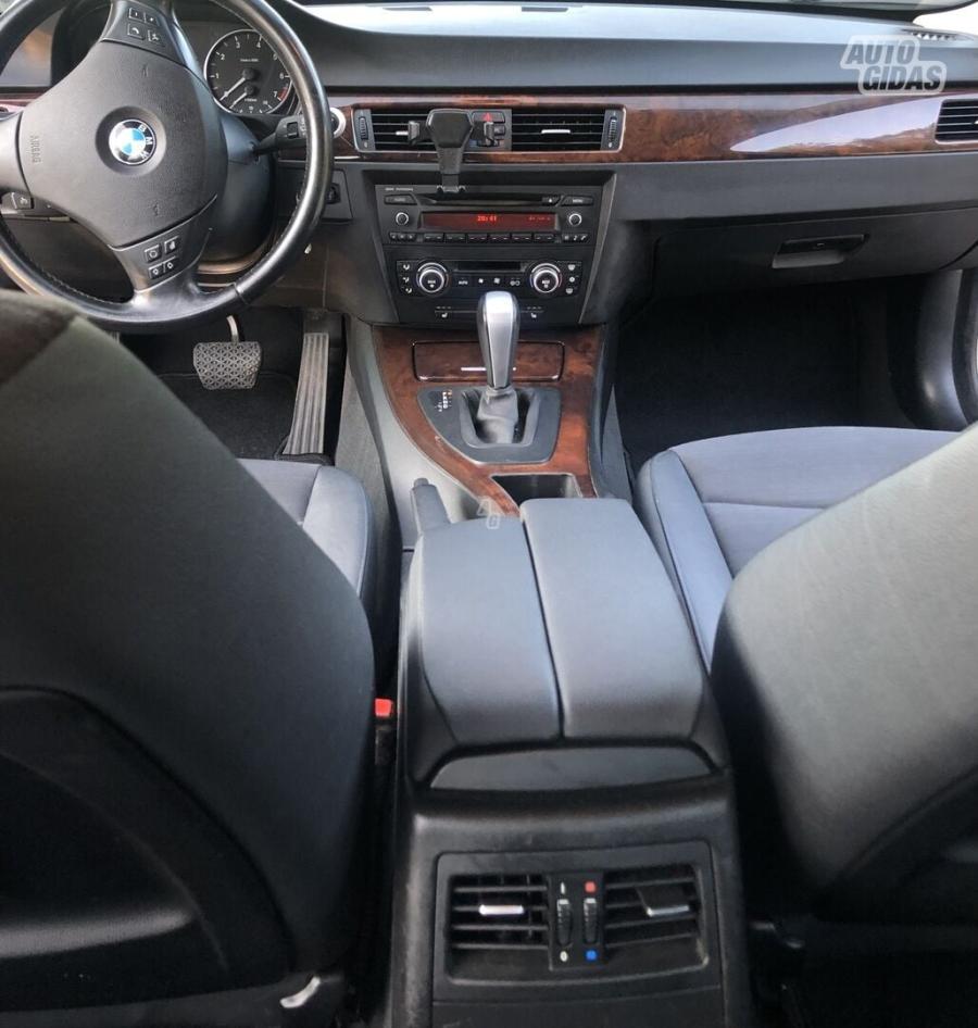 BMW 320 2007 Viļņa, ar dzinēja tilpumu 2.00 L un nobraukumu 410 tūkst. km par 1500 €, foto 6 vietnē AUTOMOTO.COM.LV