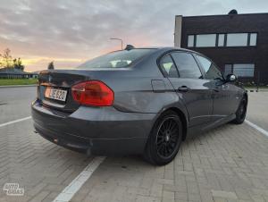 BMW 320 2007 in Kaunas, with an engine capacity of 2.00 L and mileage of 321 thousand km for 2600 €, photo 4 on AUTOMOTO.COM.LV