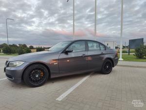 BMW 320 2007 in Kaunas, with an engine capacity of 2.00 L and mileage of 321 thousand km for 2600 €, photo 7 on AUTOMOTO.COM.LV