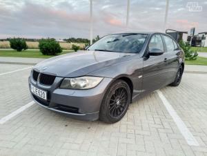 BMW 320 2007 in Kaunas, with an engine capacity of 2.00 L and mileage of 321 thousand km for 2600 €, photo 8 on AUTOMOTO.COM.LV