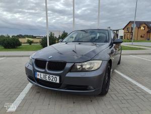 BMW 320 2007 in Kaunas, with an engine capacity of 2.00 L and mileage of 321 thousand km for 2600 €, photo 10 on AUTOMOTO.COM.LV