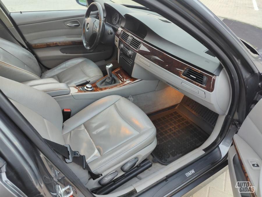 BMW 320 2007 in Kaunas, with an engine capacity of 2.00 L and mileage of 321 thousand km for 2600 €, photo 16 on AUTOMOTO.COM.LV