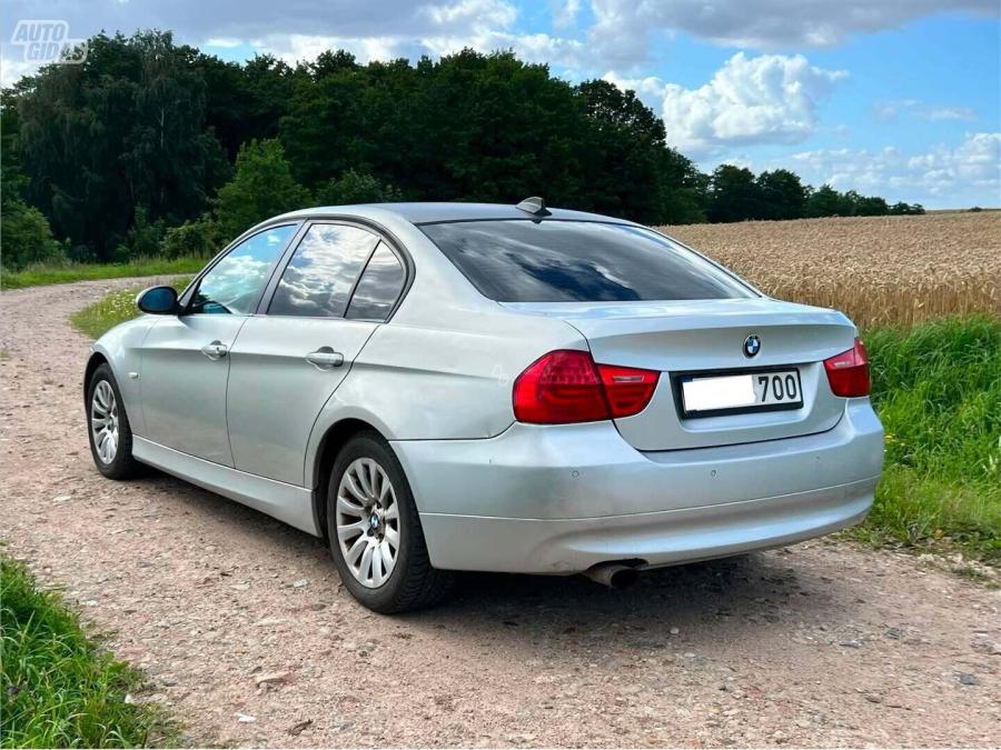 BMW 320 2007 in Marijampole, with an engine capacity of 2.00 L and mileage of 339 thousand km for 2350 €, photo 5 on AUTOMOTO.COM.LV