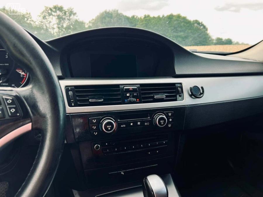 BMW 320 2007 in Marijampole, with an engine capacity of 2.00 L and mileage of 339 thousand km for 2350 €, photo 8 on AUTOMOTO.COM.LV