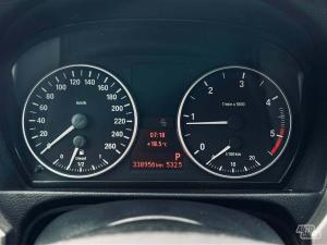 BMW 320 2007 in Marijampole, with an engine capacity of 2.00 L and mileage of 339 thousand km for 2350 €, photo 14 on AUTOMOTO.COM.LV