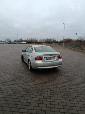 BMW 320 2008 in Marijampole, with an engine capacity of 2.00 L and mileage of 249 thousand km for 3499 €, photo 3 on AUTOMOTO.COM.LV
