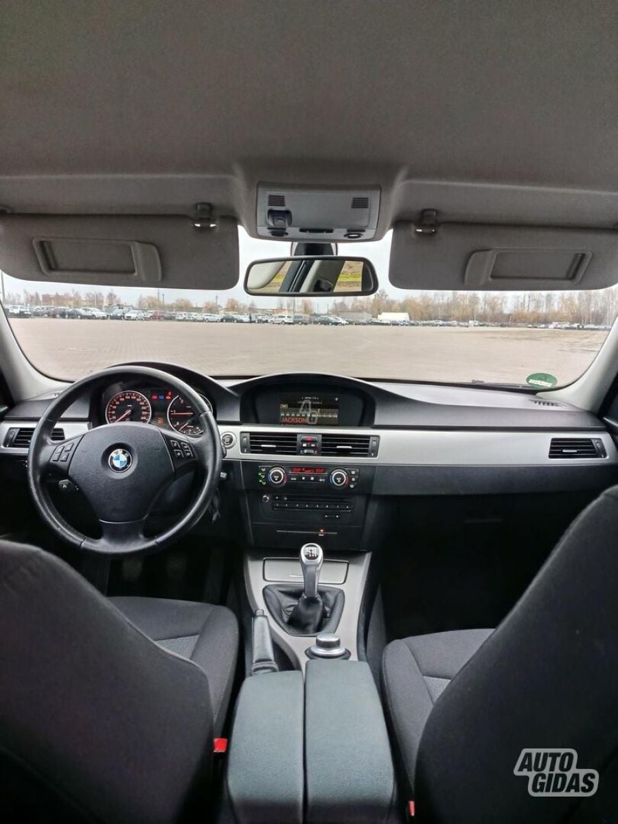 BMW 320 2008 in Marijampole, with an engine capacity of 2.00 L and mileage of 249 thousand km for 3499 €, photo 9 on AUTOMOTO.COM.LV