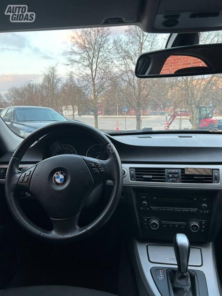 BMW 320 2008 in Vilnius, with an engine capacity of 2.00 L and mileage of 2 thousand km for 2350 €, photo 14 on AUTOMOTO.COM.LV