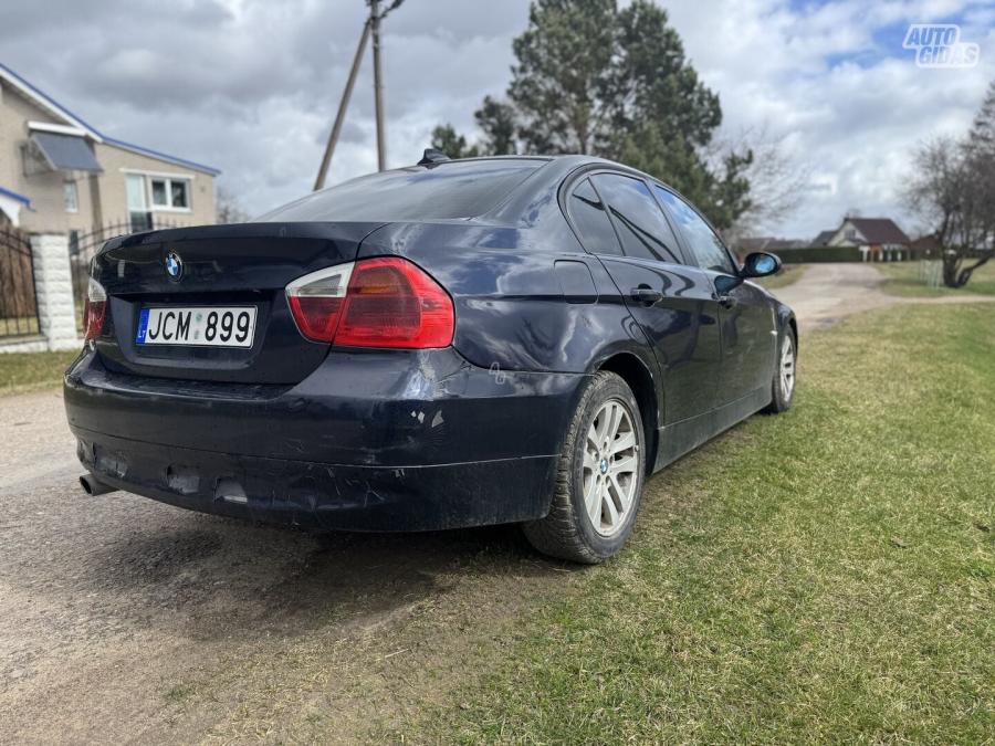 BMW 320 2008 Vilkaviškis, ar dzinēja tilpumu 2.00 L un nobraukumu 340 tūkst. km par 1400 €, foto 5 vietnē AUTOMOTO.COM.LV