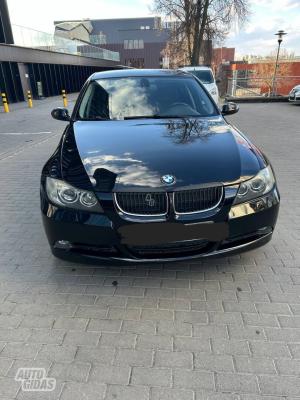 BMW 320 2008 in Vilnius, with an engine capacity of 2.00 L and mileage of 230 thousand km for 2999 €, photo 3 on AUTOMOTO.COM.LV
