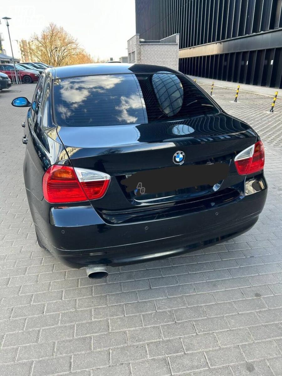 BMW 320 2008 in Vilnius, with an engine capacity of 2.00 L and mileage of 250 thousand km for 2999 €, photo 6 on AUTOMOTO.COM.LV