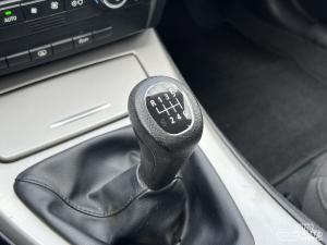 BMW 320 2008 in Taurage, with an engine capacity of 2.00 L and mileage of 280 thousand km for 3300 €, photo 17 on AUTOMOTO.COM.LV