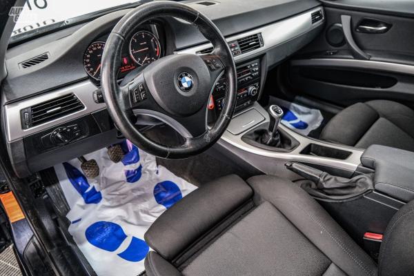 BMW 320 2008 Kauņa, ar dzinēja tilpumu 2.00 L un nobraukumu 299 tūkst. km par 4490 €, foto 5 vietnē AUTOMOTO.COM.LV