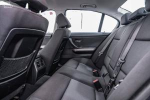 BMW 320 2008 Kauņa, ar dzinēja tilpumu 2.00 L un nobraukumu 299 tūkst. km par 4490 €, foto 10 vietnē AUTOMOTO.COM.LV