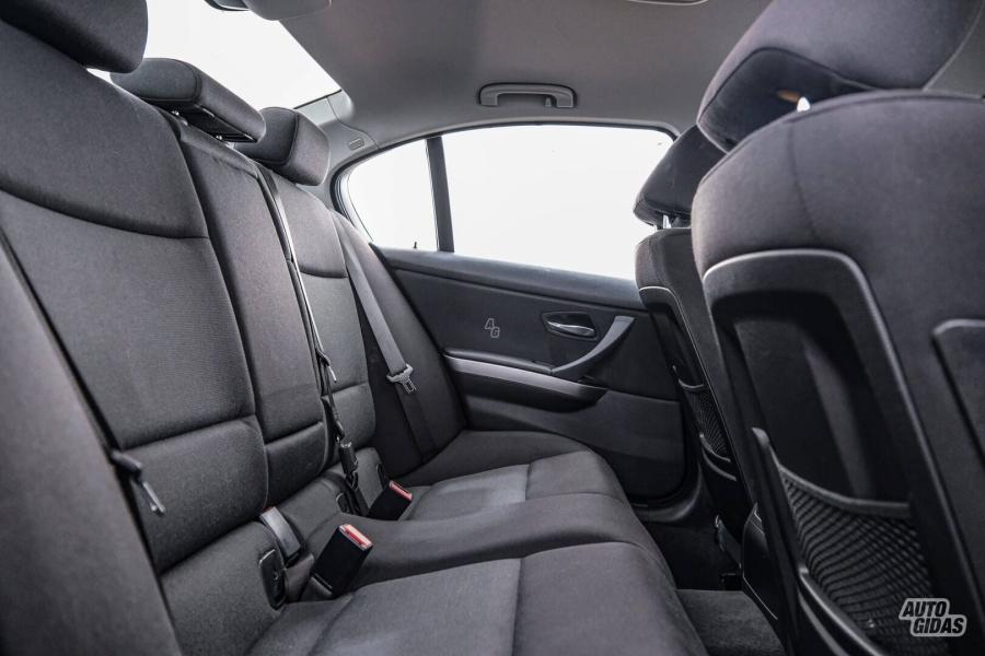 BMW 320 2008 Kauņa, ar dzinēja tilpumu 2.00 L un nobraukumu 299 tūkst. km par 4490 €, foto 11 vietnē AUTOMOTO.COM.LV
