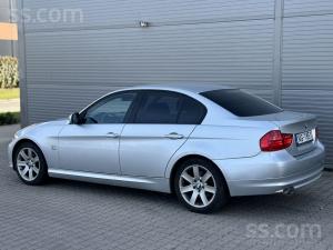 BMW 320 2008 in Riga, with an engine capacity of 2.00 L and mileage of 201 thousand km for 6400 €, photo 5 on AUTOMOTO.COM.LV