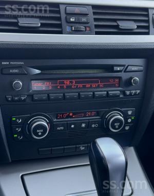 BMW 320 2008 in Riga, with an engine capacity of 2.00 L and mileage of 201 thousand km for 6400 €, photo 10 on AUTOMOTO.COM.LV