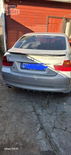 БМВ 320 2008 в Радвилишкис, объемом двигателя 2.00 л и пробегом 300 тыс. км за 3400 €, фото  на AUTOMOTO.COM.LV