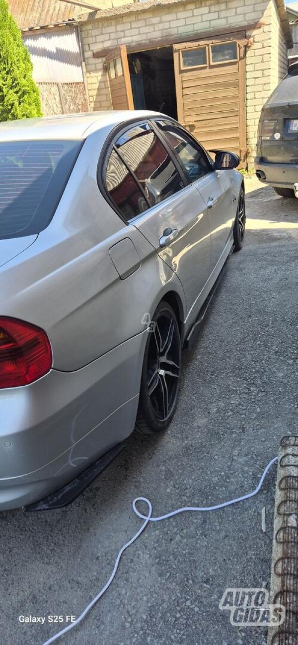 BMW 320 2008 Radviliškis, ar dzinēja tilpumu 2.00 L un nobraukumu 300 tūkst. km par 3400 €, foto 9 vietnē AUTOMOTO.COM.LV