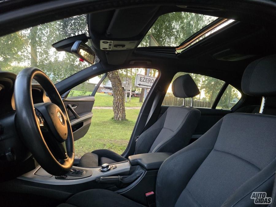 BMW 320 2008 in Radviliskis, with an engine capacity of 2.00 L and mileage of 285 thousand km for 5300 €, photo 25 on AUTOMOTO.COM.LV