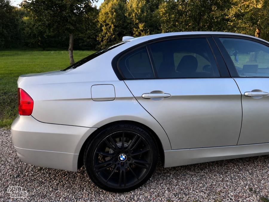 BMW 320 2008 Alīta, ar dzinēja tilpumu 2.00 L un nobraukumu 314 tūkst. km par 2850 €, foto 7 vietnē AUTOMOTO.COM.LV