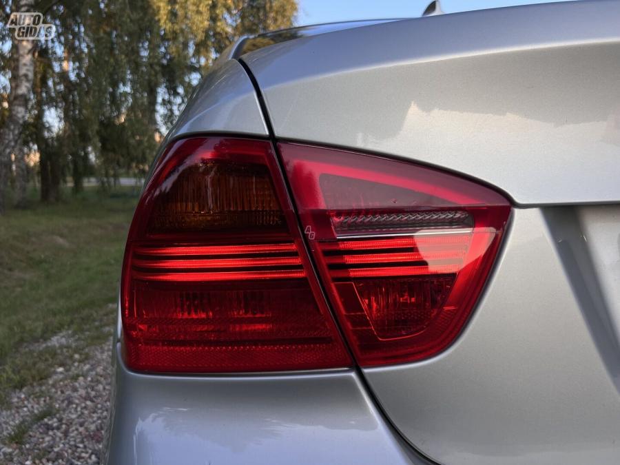BMW 320 2008 Alīta, ar dzinēja tilpumu 2.00 L un nobraukumu 314 tūkst. km par 2850 €, foto 14 vietnē AUTOMOTO.COM.LV