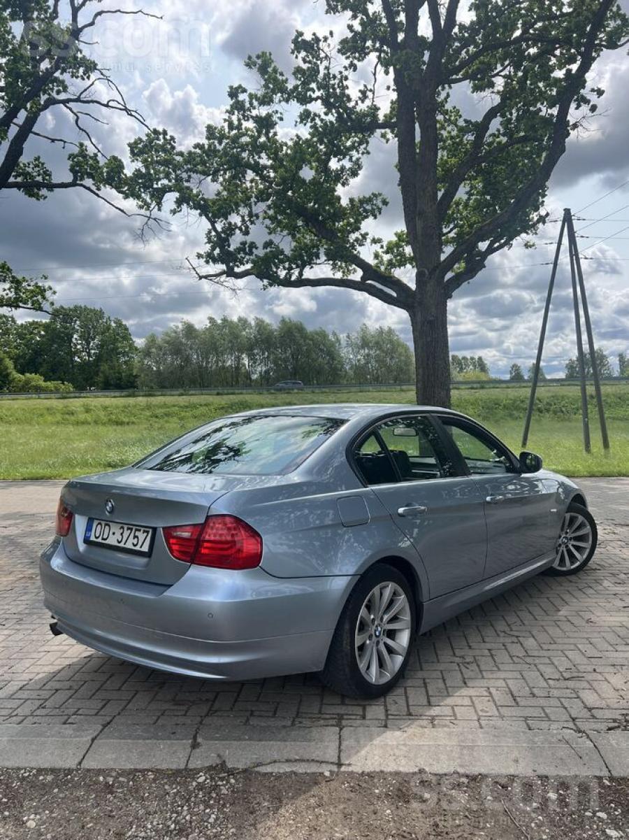 BMW 320 2009 Valmiera, ar dzinēja tilpumu 2.00 L un nobraukumu 268 tūkst. km par 5500 €, foto 2 vietnē AUTOMOTO.COM.LV