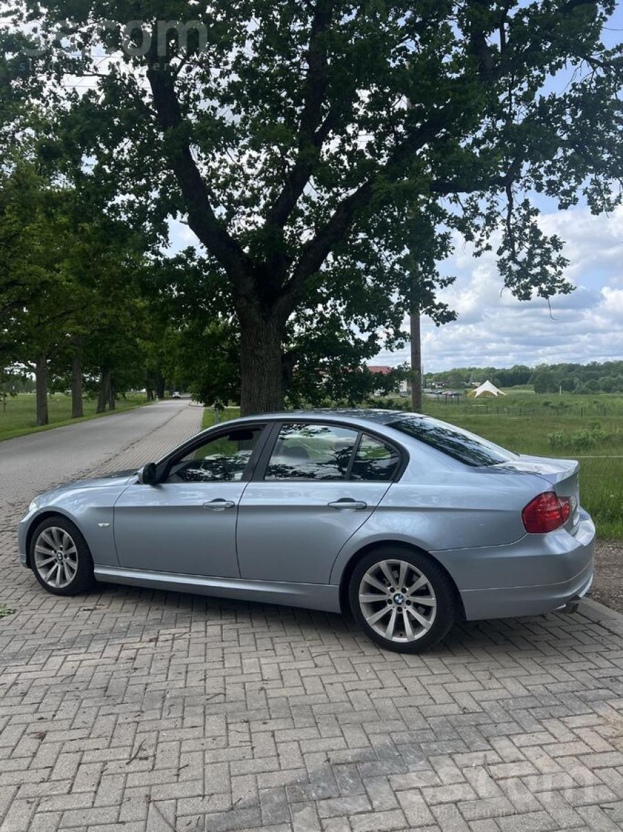 BMW 320 2009 Valmiera, ar dzinēja tilpumu 2.00 L un nobraukumu 268 tūkst. km par 5500 €, foto 3 vietnē AUTOMOTO.COM.LV